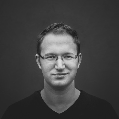 extrain.io - KI-Lösungen & Software Engineering made in Germany